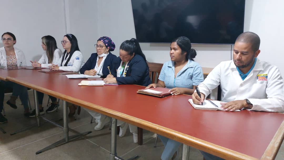 Hospital Vargas de Caracas inició proceso de inscripción a estudios de ...