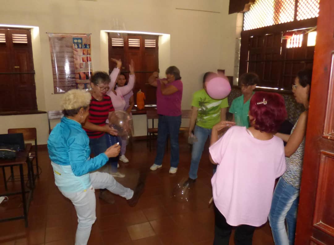 ISENA realiza ciclo de conversatorios sobre Terapias Creativas en ...